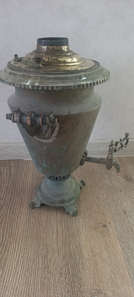 Продам медный самовар очень старинный