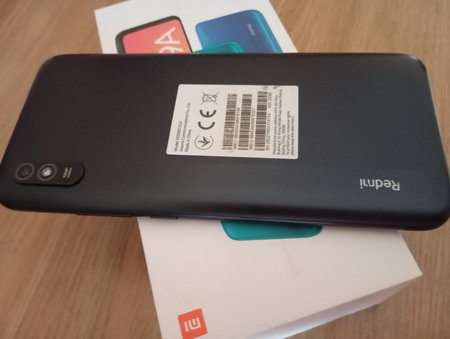 Продаётся Redmi 9a б/у