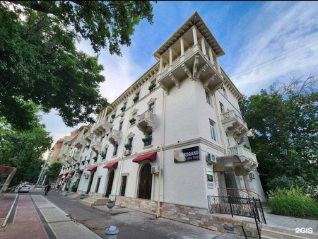 ул.А.Темура кафе Эффенди школа 145 2-комн 2/4 51 м² евроремонт меб/тех