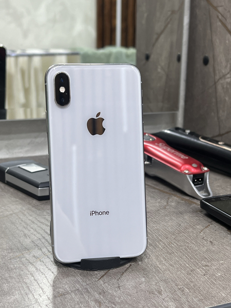 IphoneXS.