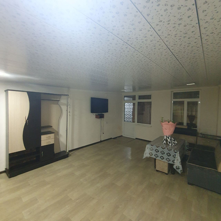Zdayotsiya vi arendu duvorik na vakzale
