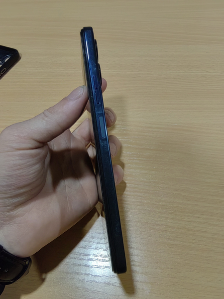 Techno camon 19 neo garatiya bor
