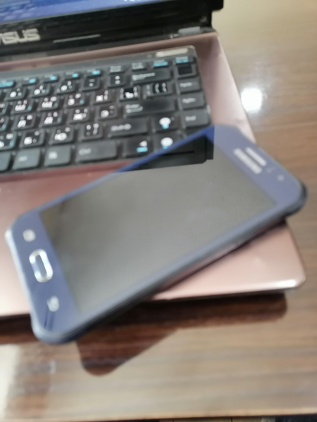 Samsung Galaxy j1 ace