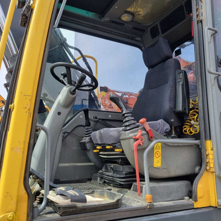 Excavator Volvo | EW145B
360gr adabter