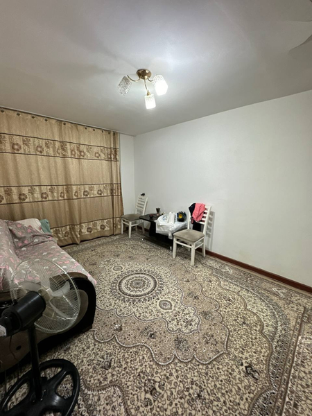 Чиланзар 6кв 1/2/4 Кирпич 30м²,бн 1,5/3 Ор: Парус*