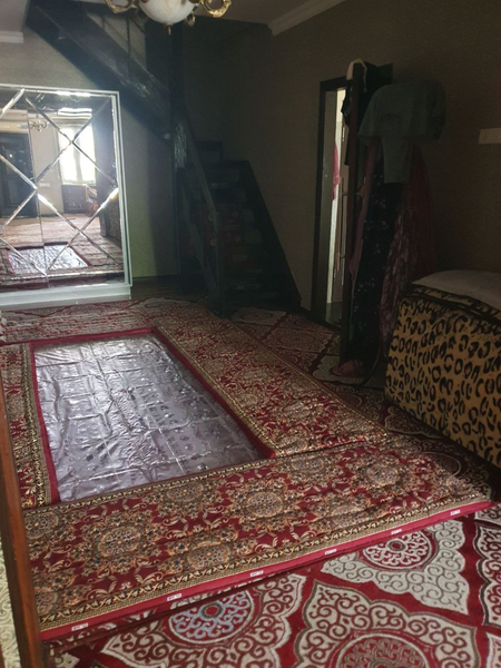 Уй сотилади срочно