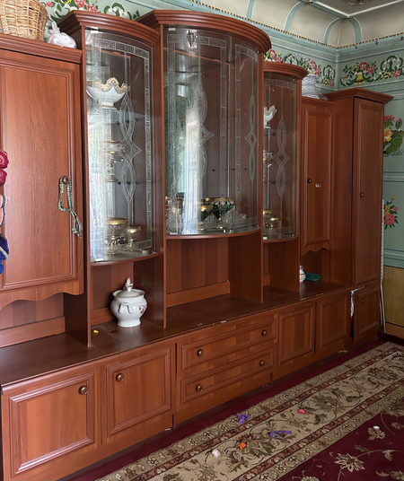 Стенка горка продается , sotiladi