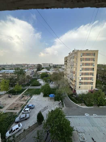 отличная локация чистый двор Медгородок         
 2 комнат /7/9 панель