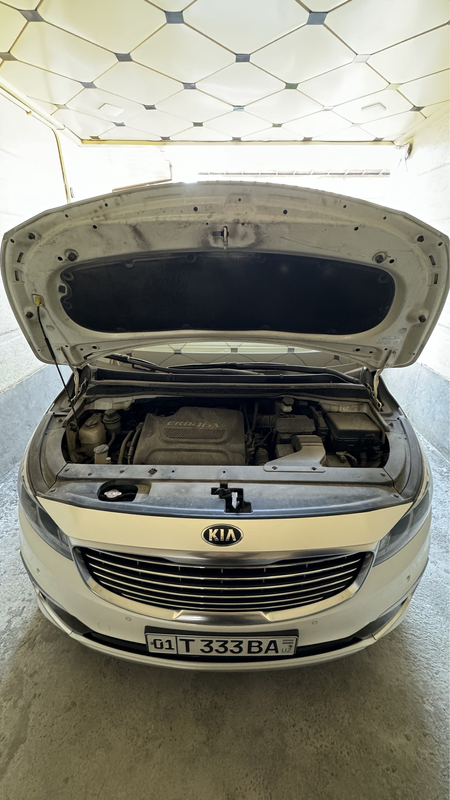 Срочно продаю свою KIA CARNIVAL 2015