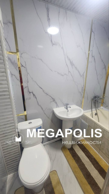 *Торговый Центр Чиланзар 2кв 1 комнатная ЕВРО