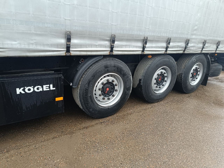 Продаётся прицеп Kogel 2018 года