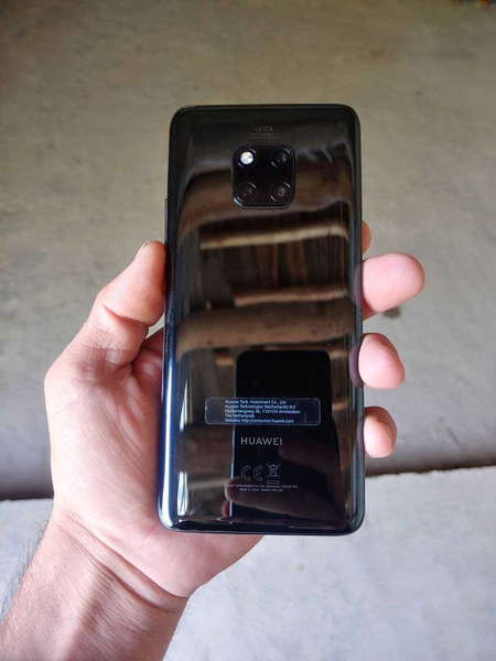 Huawei mate 20 pro 6/128 obmen flagman
