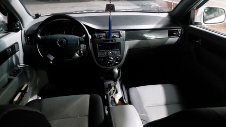 Lacetti  sotiladi 2021 yil, probeg 50000 km, metan 4 pokaleniya, Tozza
