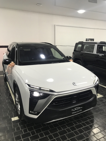 Nio ES8  (3 yil garantiya bor)