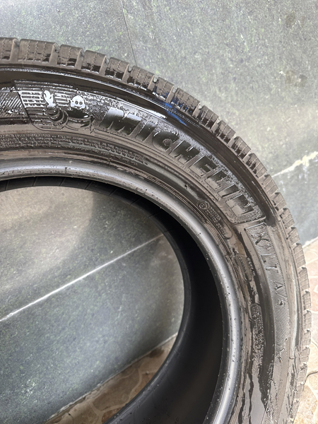 Michelin ballon 3000 km yurilgan 275 ga 55 R20