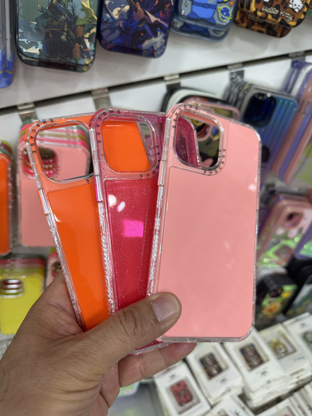 чехлы на  iPhone