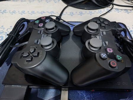 PS2 с играми от PS1 ЗАПИСАНЫ ВСЕ ХИТЫ!