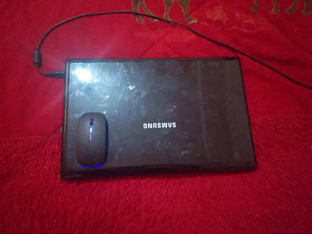 Novutbuk Samsung