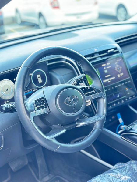 Срочна янги Hyundai Tucson фул позиция 2.5 матор 2022га 2023 сотилади