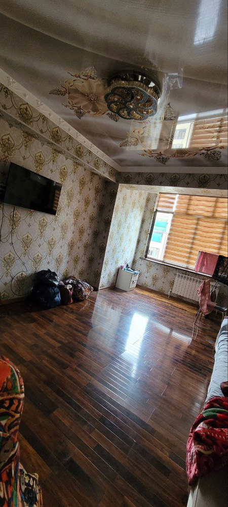Срочно Серилида Курувчилар метро ёнида 4 хонали квартира сотилади