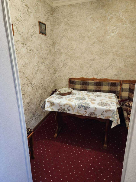 2*3х. комн. 1 этаж. Чиланзар-8 Кв. Кирпичный Дом. Парус.