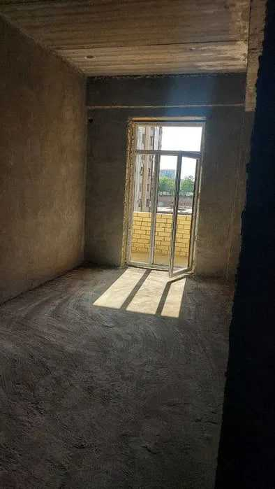 ЖК Poytaxt Residence 3-линия 4-этаж 2-комнатная СТУДИЯ 45м2 коробка !!
