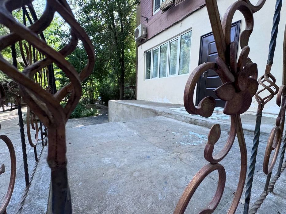 _ Chilonzor 20kv 1xonali kvartira sotiladi balkon 1.5-6m