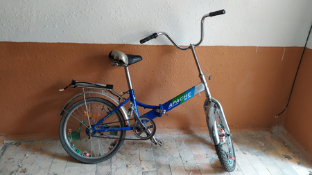 Velosiped sotiladi srochniy