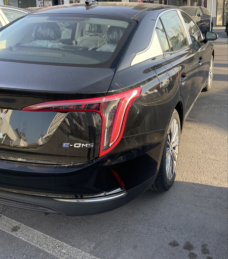 Hongqi eqm5 Sotiladi