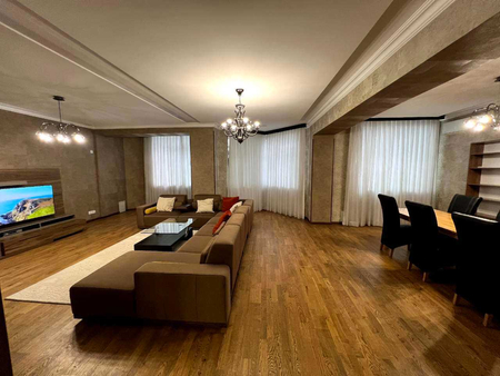 Новостройка в центре ул. Нукус и Амир Темур 4х комн 3спальня 3 ванна