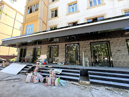 Продаётся офис 55м2 11 квартал  / Шухрат перекрёсток