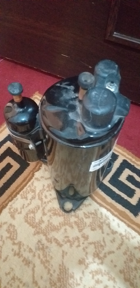 Kompressor konditsioner uchun yangi. ( Кондиционер учун компрессор )