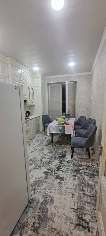 Chilonzor 8kv Mizro Ulugbek metro 2xona