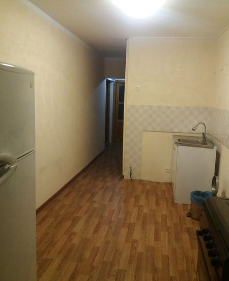 2 хонали Вокзалда  студент ва оилага