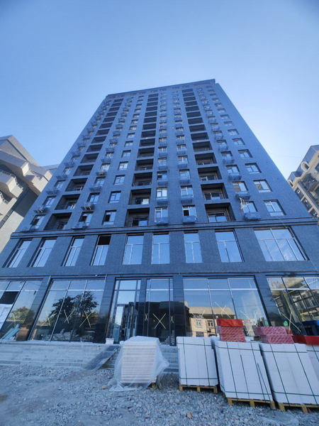 Black tower 8 роддом. Потолок 4 метра пентхаус