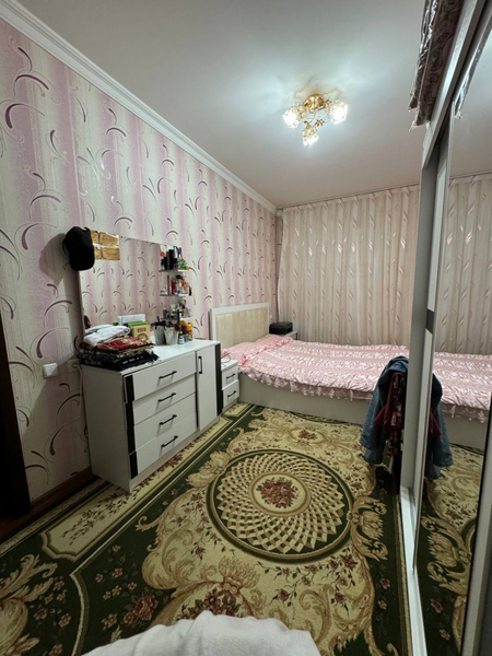 Продается 5ти комнатная квартира за хорошею цену