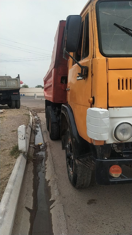 Срочно прадоётся камаз