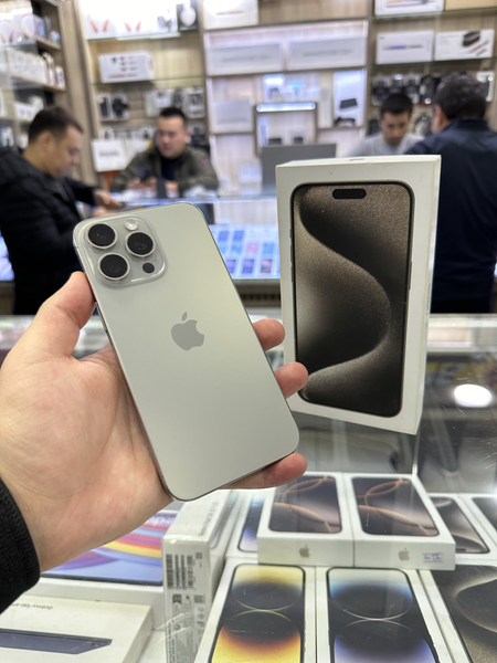 iphone 15pro Max 256 gb arzon