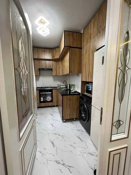 Квартира 3/4/9, 100 м², ул. Паркентская, напротив \\\