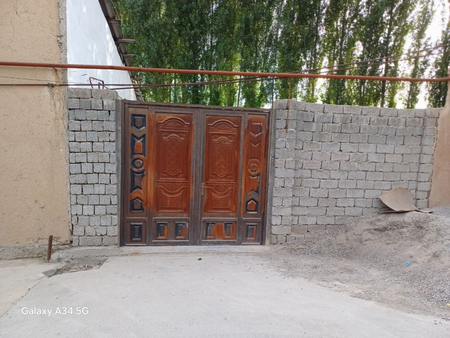 Зудлик билан узимизни ховлимизни сотамиз Назарбек-Коминтерн 3-сотих