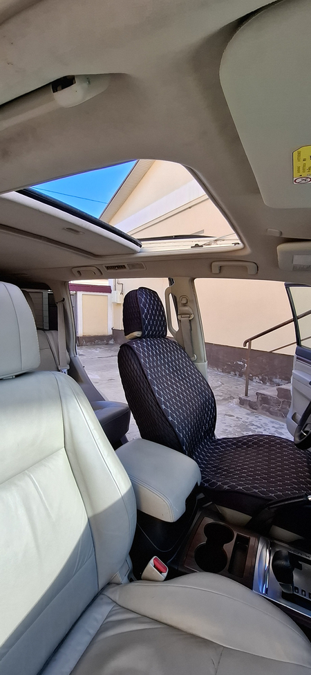 Продаётся  MITSUBISHI Pajero