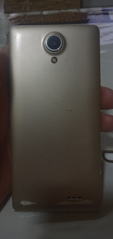 telefon sotiladi 100 ming