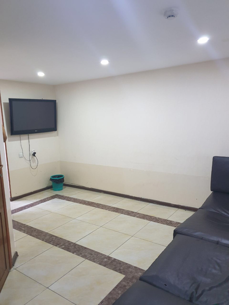 Hostel yakkasaroy