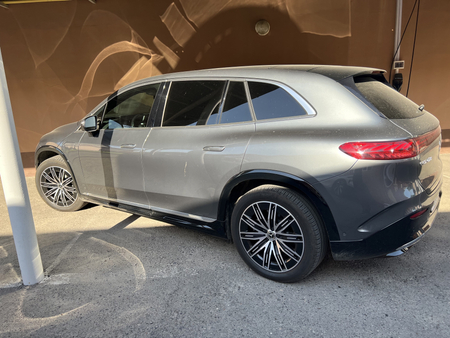 Mersedes Benz EQS 450+