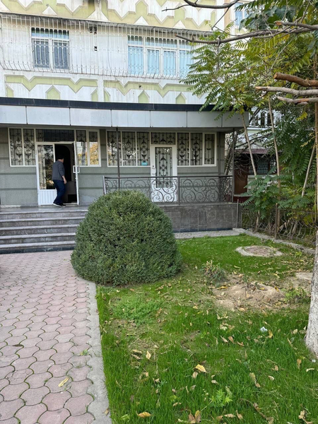 Продается КОММЕРЧЕСКОЕ помещение в 5 мин от метро БЕРУНИЙ