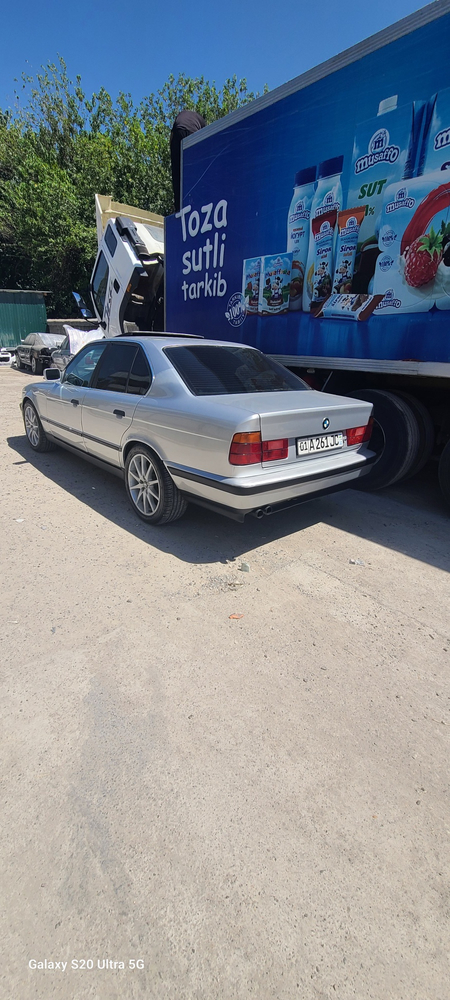 BMW 5 E34 м50 механика