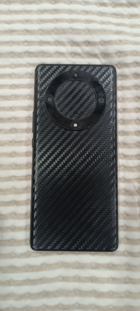 HONOR X9b 8/128 holati yaxwi