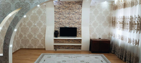 Продаётся квартира 4/2/4 (торец) на массиве ТТЗ-4. Мирзо-Улугбекский р