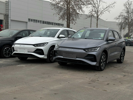 BYD E2 EV Restyling 405KM Full счёт справка ва кредит ва гарантия!!!
