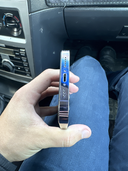 Iphone 14 pro  Deep Purple